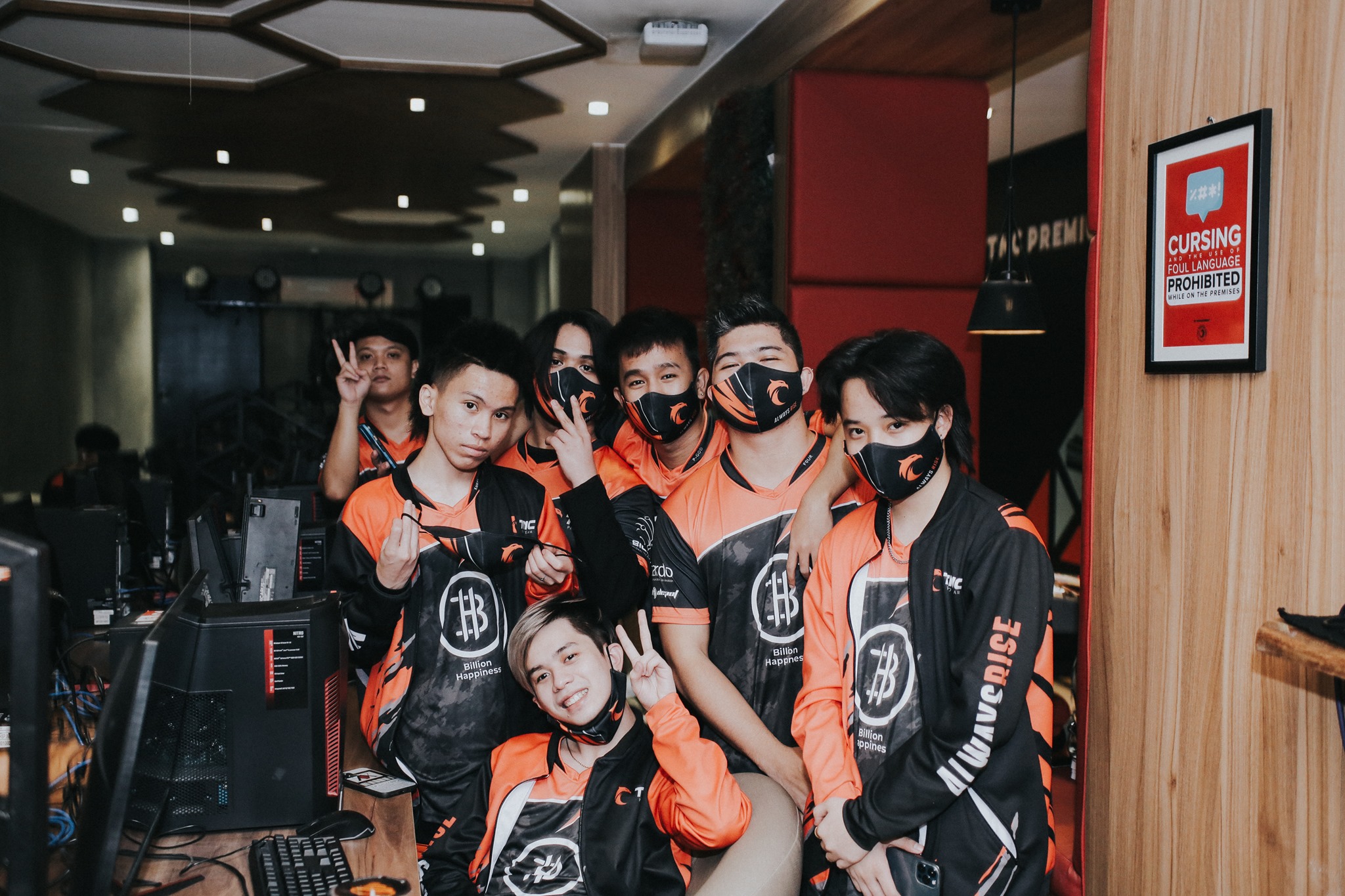 Light, P-God at Imbadeejay sisibat na mula sa TNC Pro Team ML Roster ...