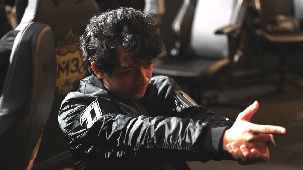 Ito ang payo ni Coach BON CHAN sa bagong Blacklist jungler na si KEVIER ...