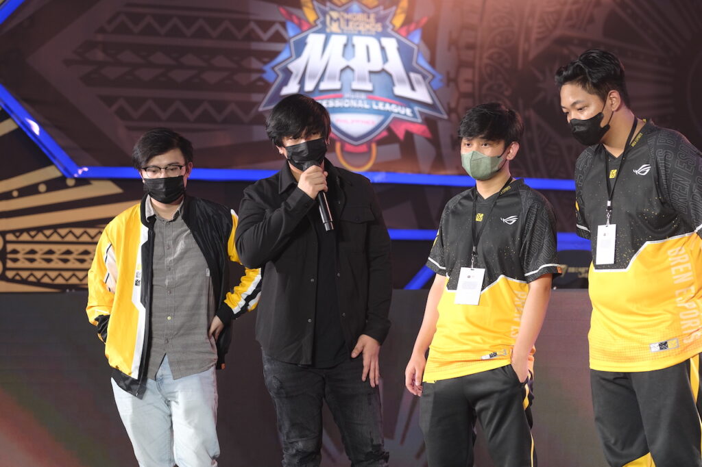 Coach Duckey inilahad ang metikulosong proseso ng BREN sa pagpili ng ...