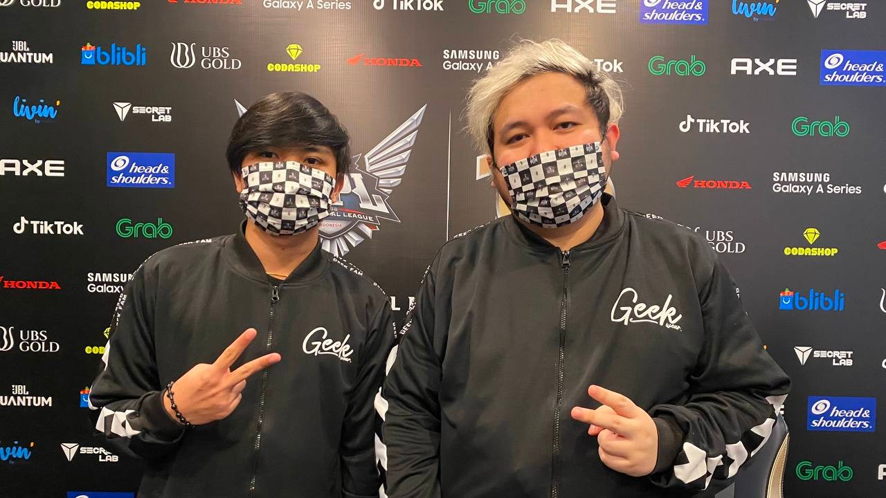 'Di pa natutupad ni Baloyskie ang pangako niyang 'to para sa Geek Slate ...